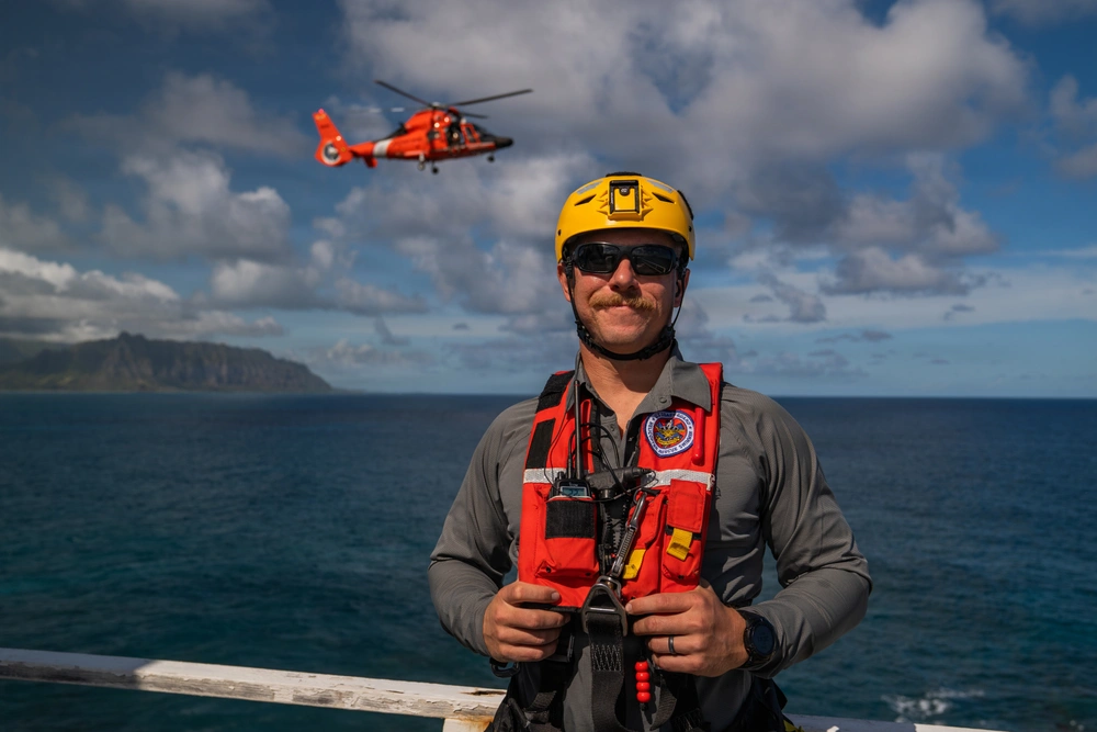DVIDS - Images - U.S. Coast Guard Air Station Barbers Point conducts ...