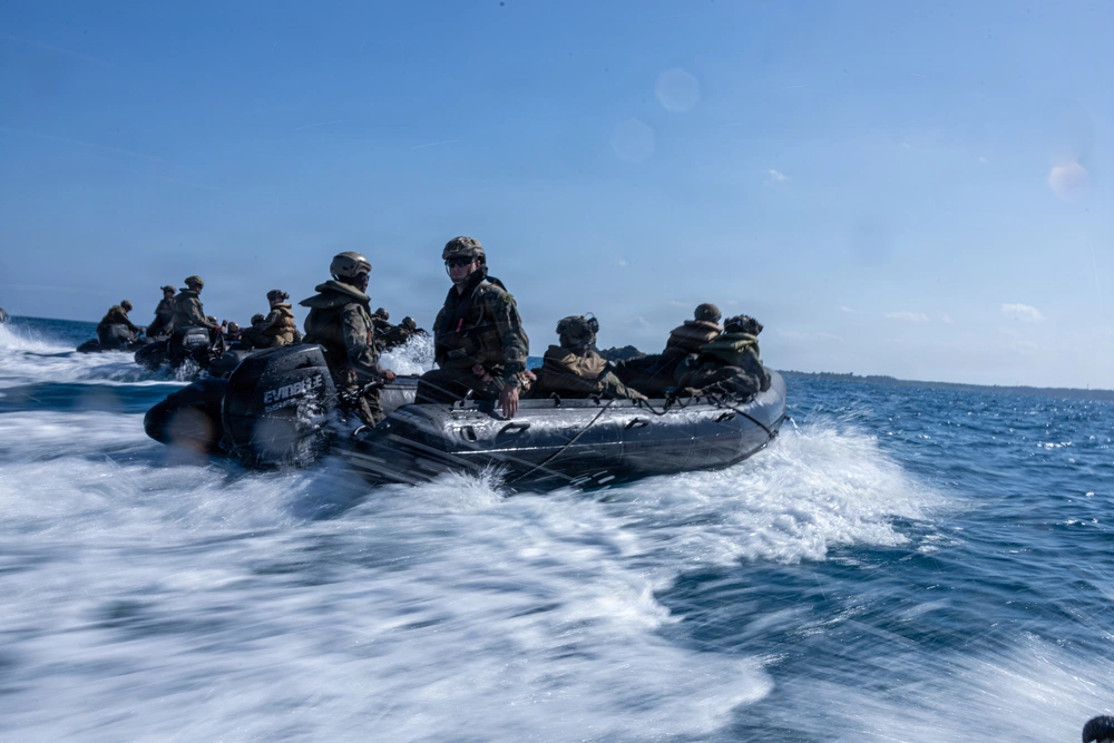 DVIDS - Images - 31st MEU | India Co. conducts beach raid [Image 1 of 10]