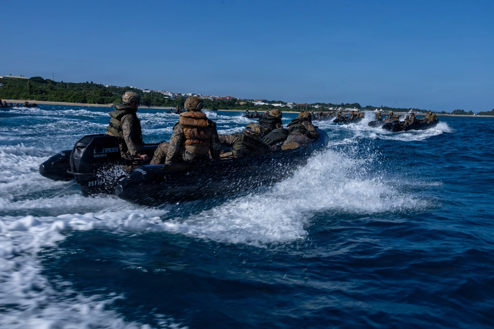 DVIDS - Images - 31st MEU | India Co. conducts beach raid [Image 2 of 10]