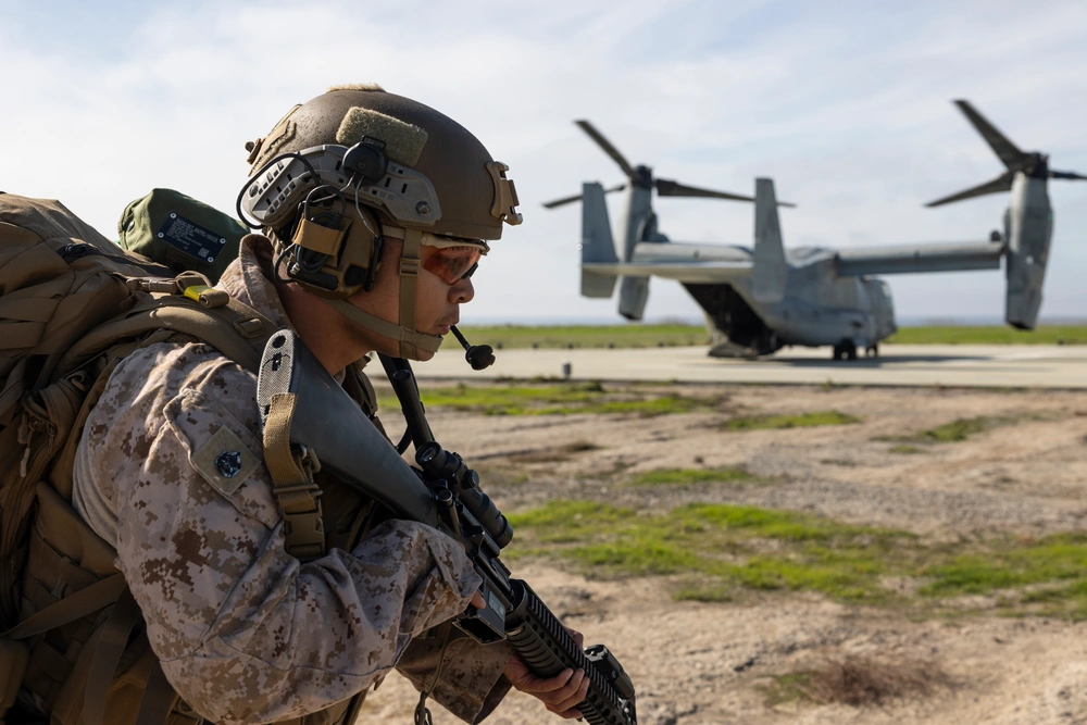 DVIDS - Images - 11th MEU Marines, Sailors Conduct Sensing ...