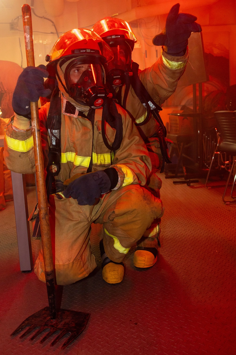 DVIDS - Images - USS Iwo Jima Sailors Conduct a Damage Control Training ...