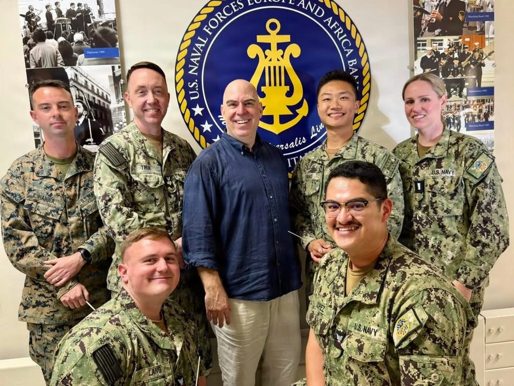 DVIDS - Images - Conducting Clinic [Image 8 of 9]