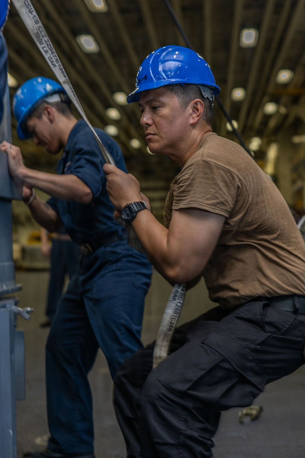 DVIDS - Images - Iwo Jima Sailors Stow Aircraft Parts [Image 14 of 24]