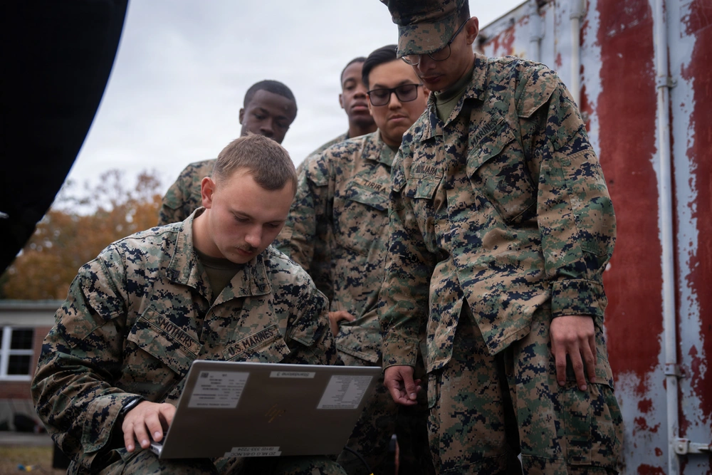 DVIDS - Images - U.S. Marine Corps Satellite Transmissions System ...