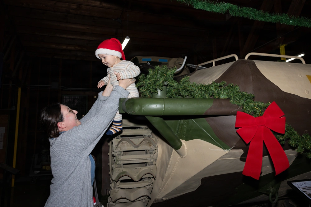 DVIDS - Images - Camp Pendleton Hosts Night at the Museum [Image 3 of 10]