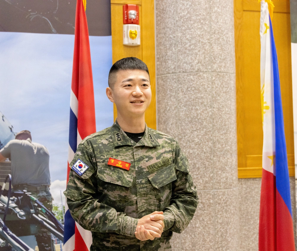 DVIDS - Images - MARFORK bids farewell to their LNO from the ROKMC ...