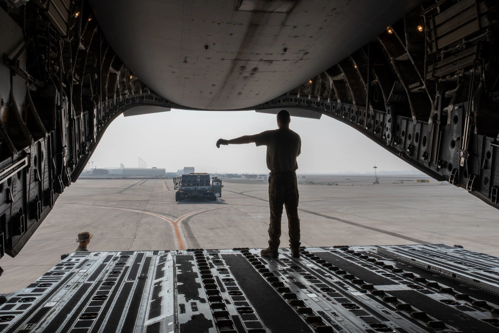 DVIDS - Images - 16th EAS conducts cargo mission within CENTCOM [Image ...