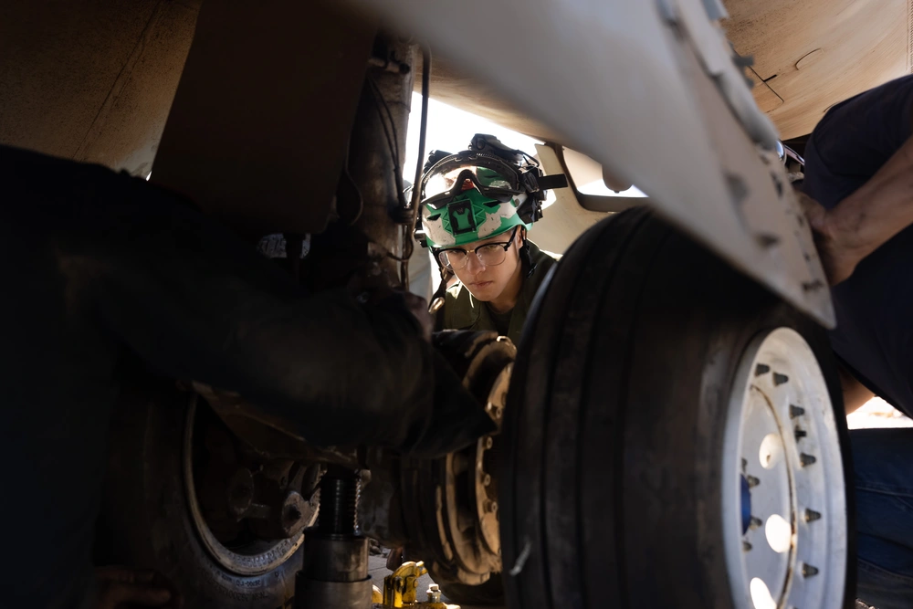 DVIDS - Images - MCAS Yuma AV-8B Harrier II Static Display Swap [Image ...