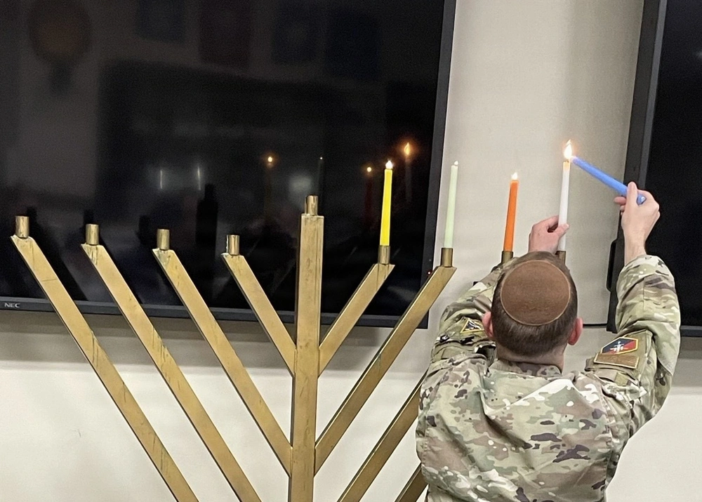 DVIDS - Images - Hanukkah Celebration Brings Light and Community ...