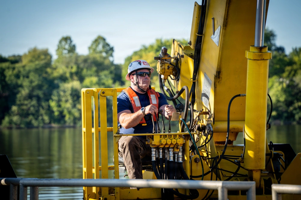 DVIDS - Images - Louisville District Dive Team makes a splash at ...