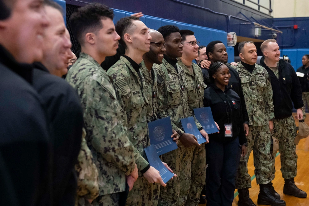 DVIDS - Images - USS Ronald Reagan Frocks New 1st and 2nd Class Petty ...