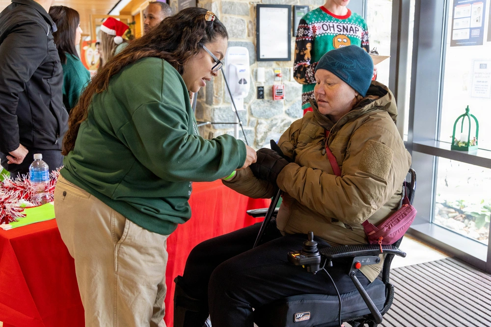 DVIDS - Images - Walter Reed celebrates holidays with annual Christmas ...