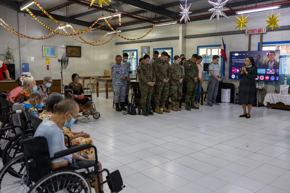 DVIDS - Images - MRF-SEA, Philippine Service Members Support Filipino ...