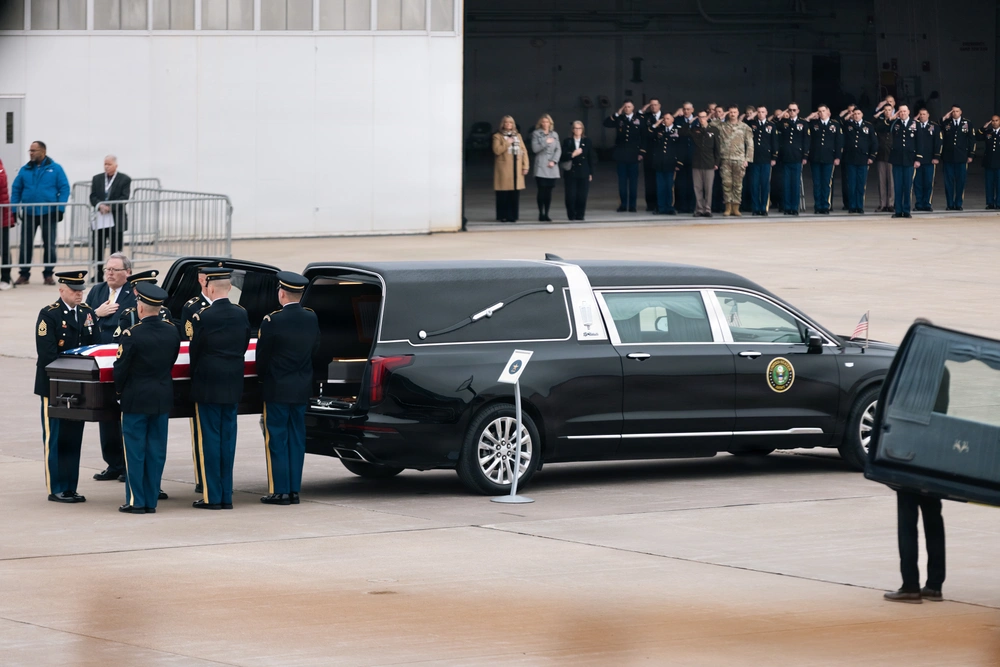 DVIDS - Images - Honorable transfer of two fallen Iowa Guard Soldiers ...