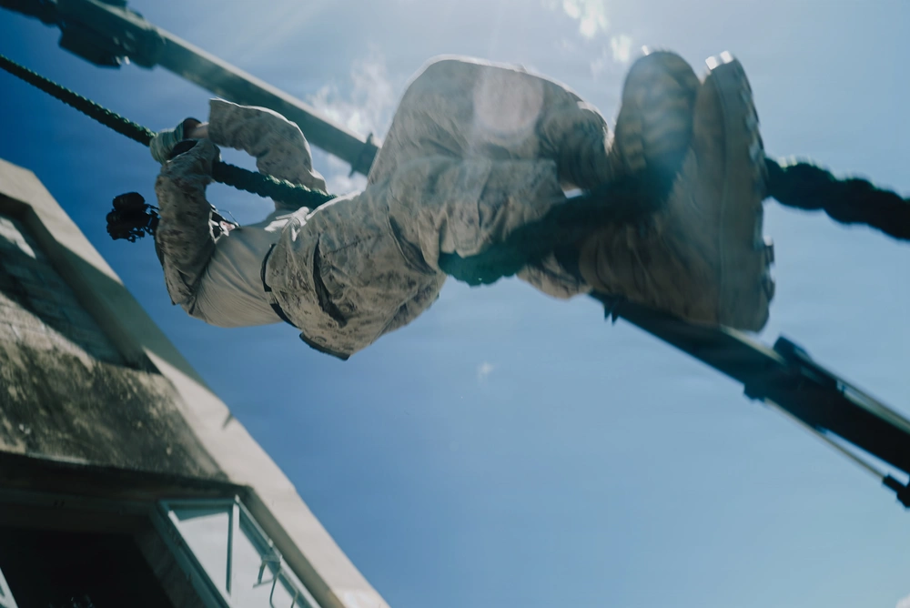 DVIDS - Images - 22nd MEU(SOC) | Lima Co. Fast Rope Training [Image 1 of 5]