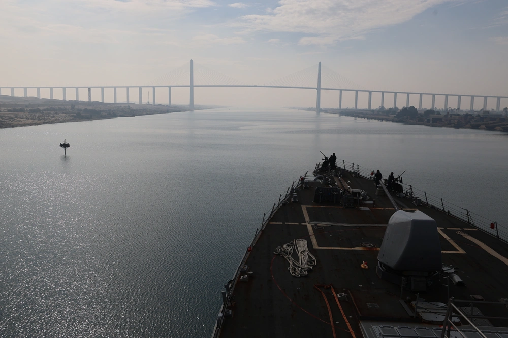 DVIDS - Images - USS McFaul Transits Suez Canal [Image 2 of 9]