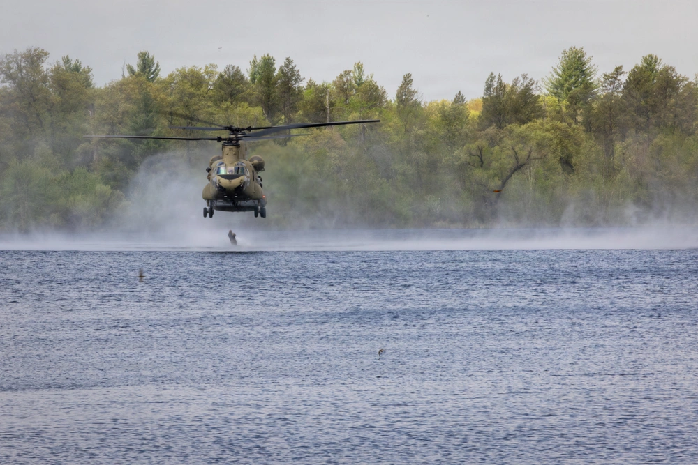 DVIDS - Images - USARC Best Squad Helocast [Image 11 of 36]