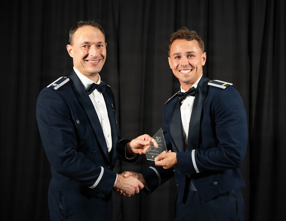 DVIDS - Images - Graduating the Future of Flight: Class 25-13 [Image 7 ...