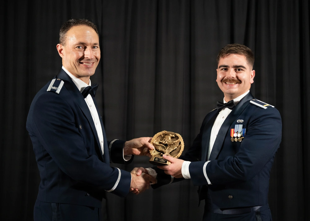 DVIDS - Images - Graduating the Future of Flight: Class 25-13 [Image 8 ...