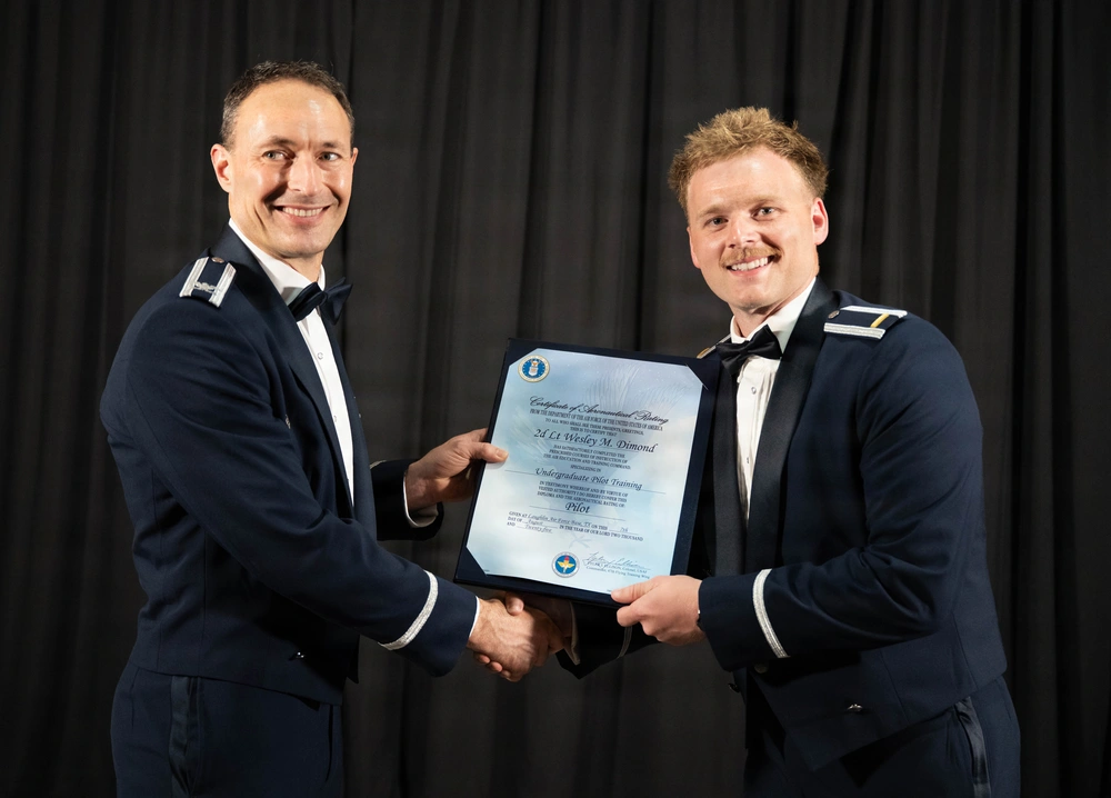 DVIDS - Images - Graduating the Future of Flight: Class 25-13 [Image 19 ...