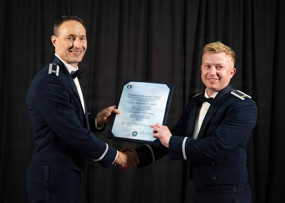 DVIDS - Images - Graduating the Future of Flight: Class 25-13 [Image 36 ...