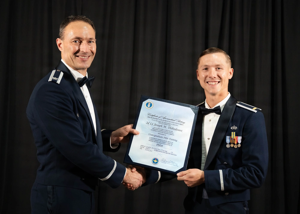 DVIDS - Images - Graduating the Future of Flight: Class 25-13 [Image 39 ...