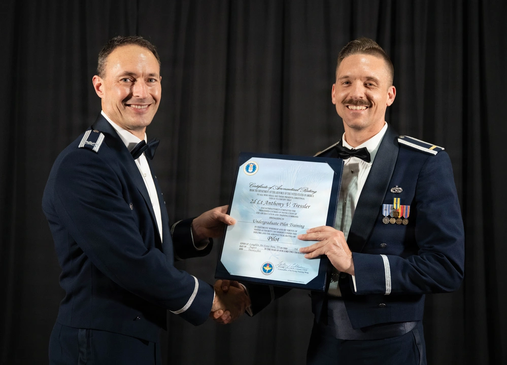 DVIDS - Images - Graduating the Future of Flight: Class 25-13 [Image 13 ...