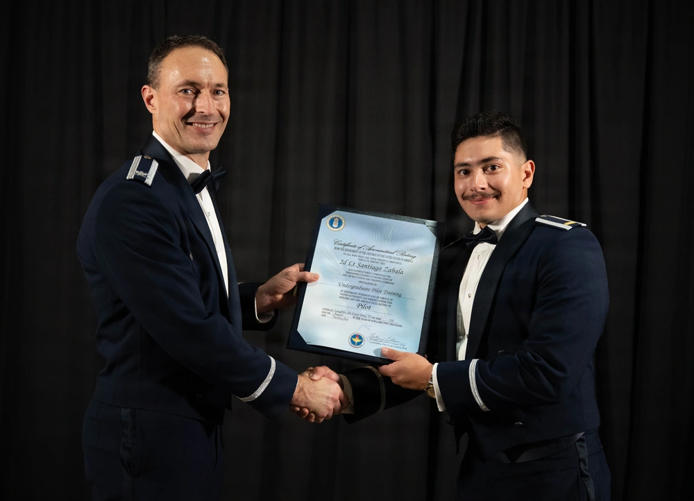 DVIDS - Images - Graduating the Future of Flight: Class 25-13 [Image 3 ...