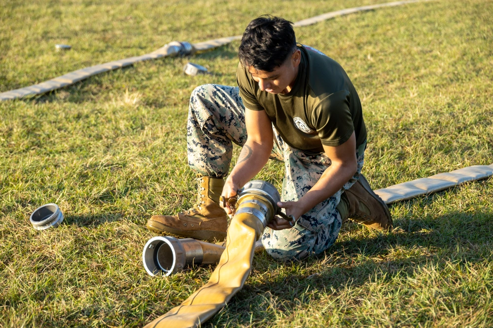 DVIDS - Images - 9th ESB Bulk Fuel Company Conducts PT Event [Image 3 ...