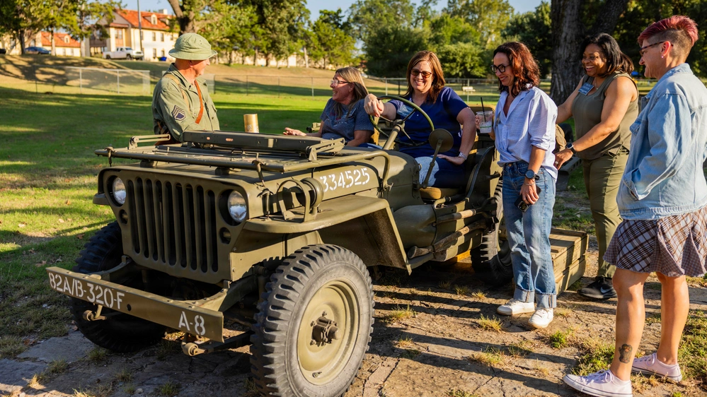 DVIDS - Images - Leadership Oklahoma Class 38 Visits Fort Sill [Image 6 ...