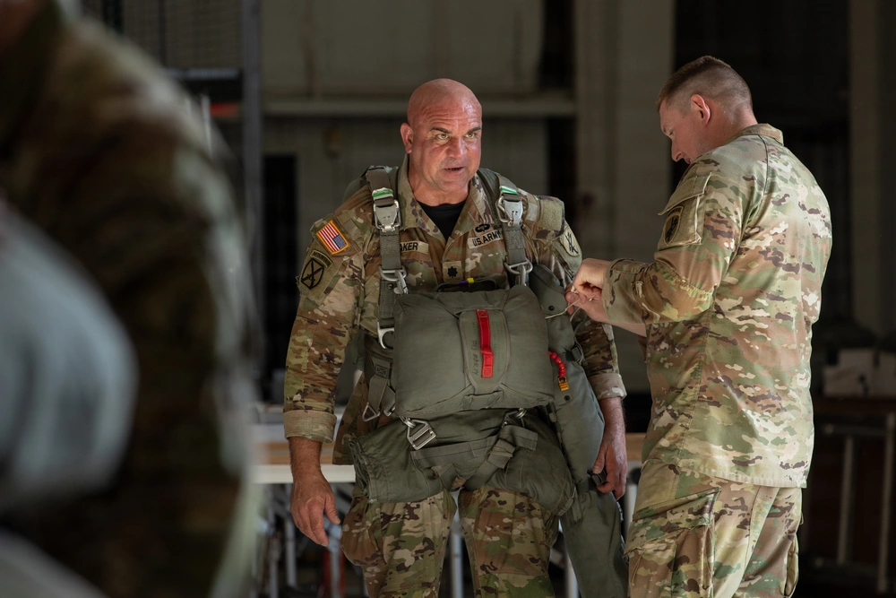 DVIDS - Images - 412th Civil Affairs Battalion conducts airborne ...