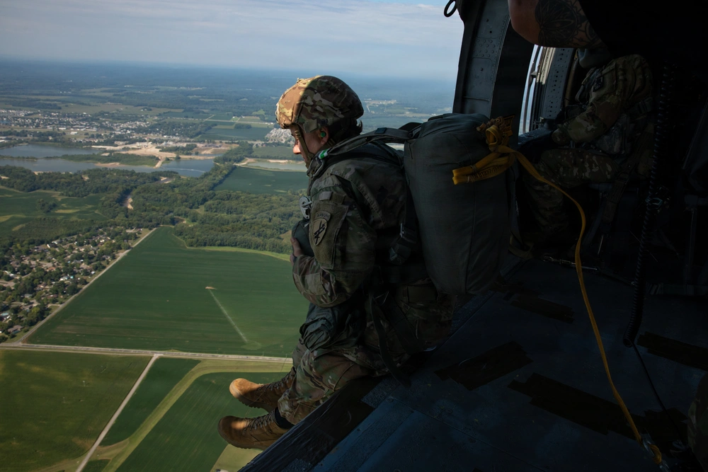 DVIDS - Images - 412th Civil Affairs Battalion conducts airborne ...