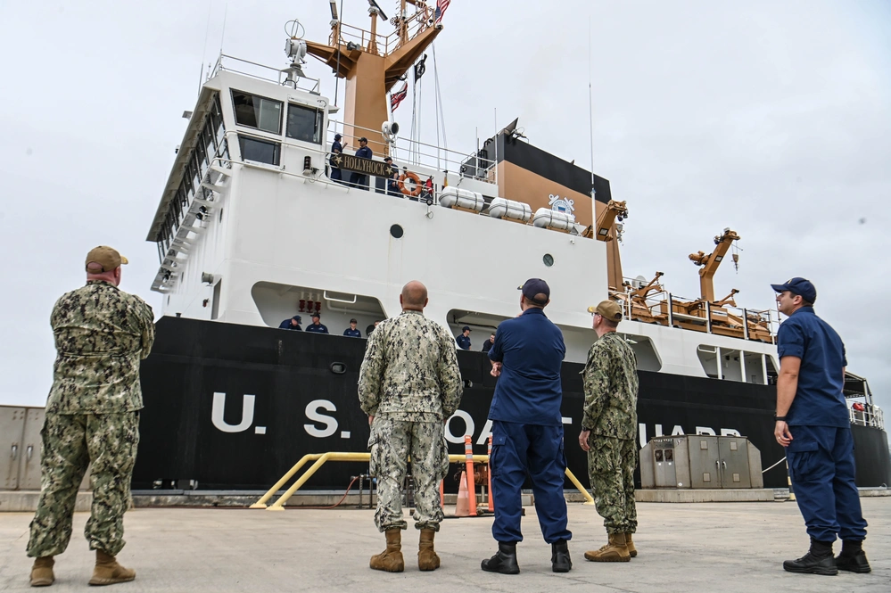 DVIDS - Images - U.S. Coast Guard Gutter Hollyhock arrives on Joint ...