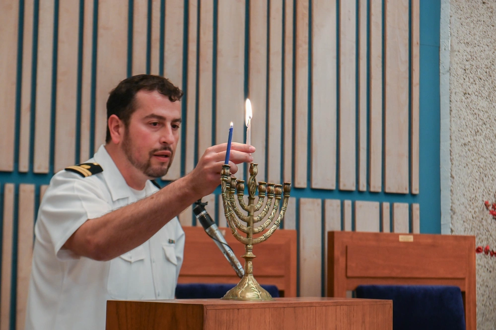DVIDS - Images - Aloha Jewish Chapel 50th Anniversary [Image 6 of 6]