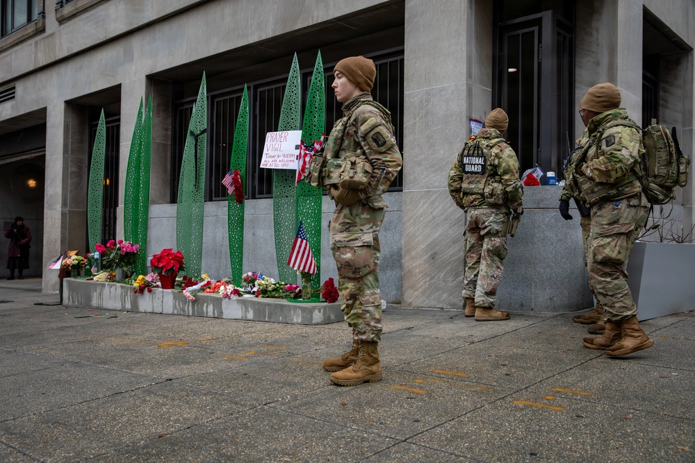 DVIDS - Images - Mississippi Army National Guard Soldiers visit shrine ...