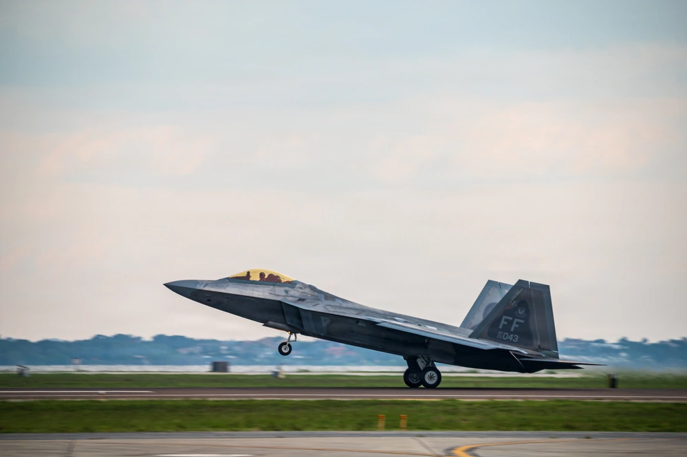 DVIDS - Images - F-22 Raptor Demonstration Team Arrives at Patrick ...