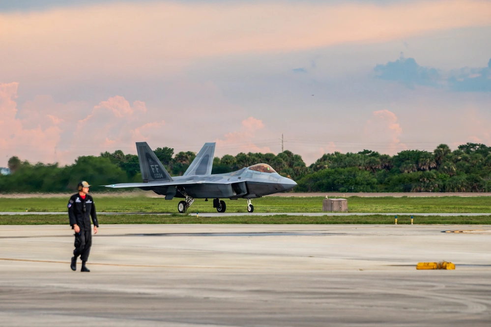 DVIDS - Images - F-22 Raptor Demonstration Team Arrives at Patrick ...