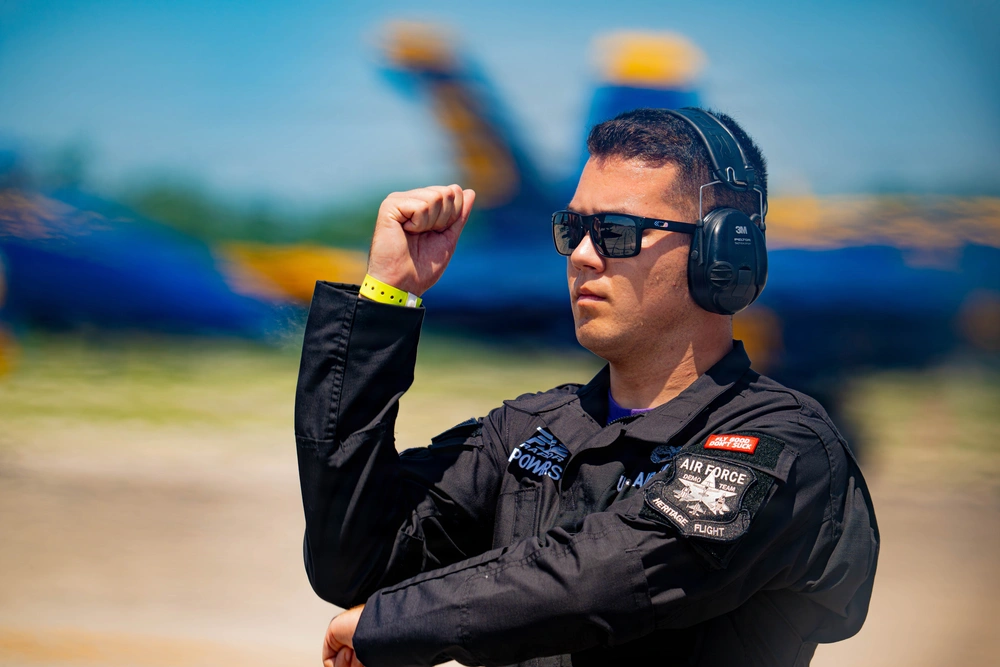 DVIDS - Images - F-22 Raptor Aerial Demonstration Team performs at ...