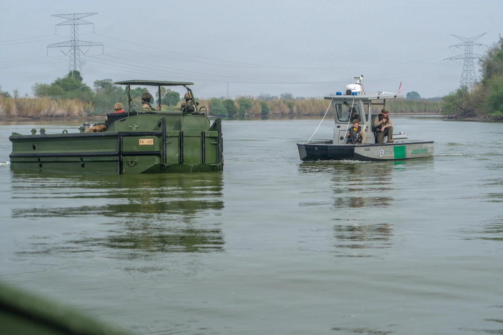 DVIDS - Images - Patrolling the Rio Grande [Image 2 of 7]
