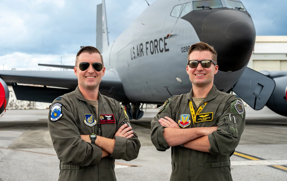 DVIDS - Images - Brothers in Flight: Twin Pilots Share the Sky [Image 1 ...