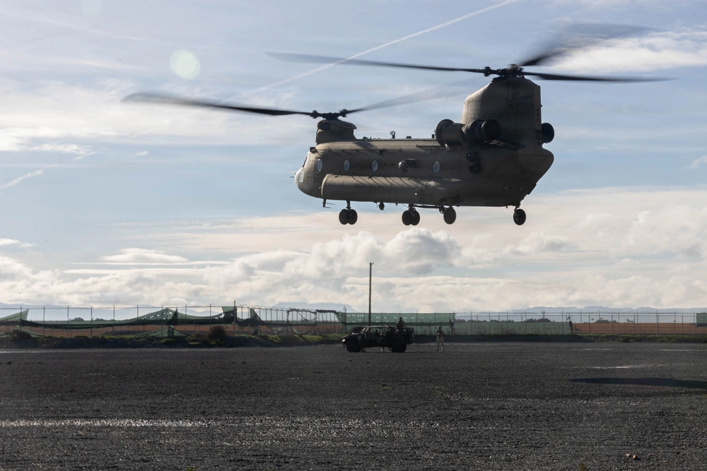 DVIDS - Images - Marines sling load Army Infantry Squad Vehicle [Image ...