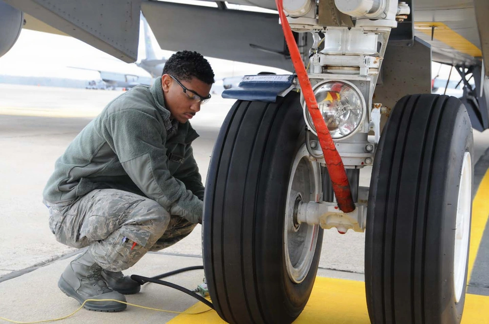 DVIDS - Images - Meet your maintainers: Crew chiefs keep aging tankers ...