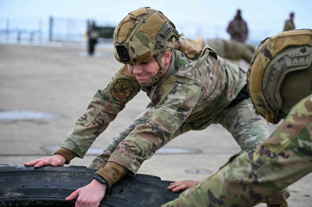 DVIDS - Images - 178th Wing Security Forces Strengthen Physical ...
