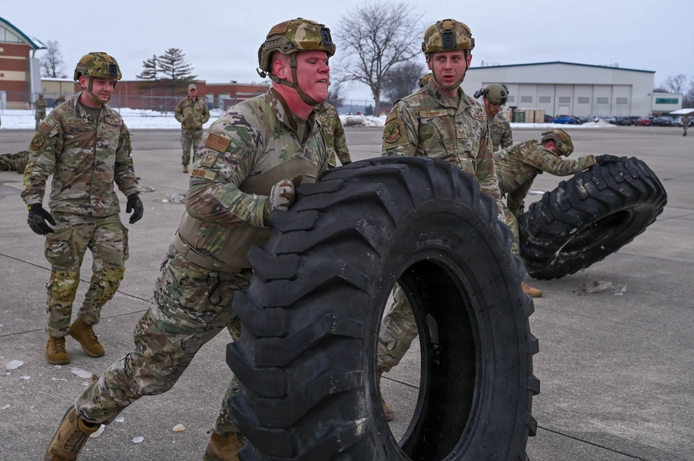 DVIDS - Images - 178th Wing Security Forces Strengthen Physical ...