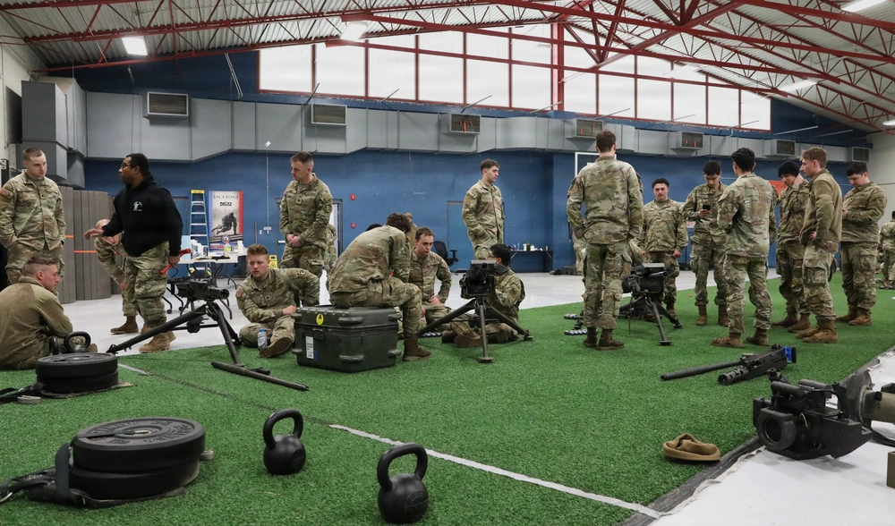 DVIDS - Images - 3-161 Soldiers conduct weapons lanes for E2B ...