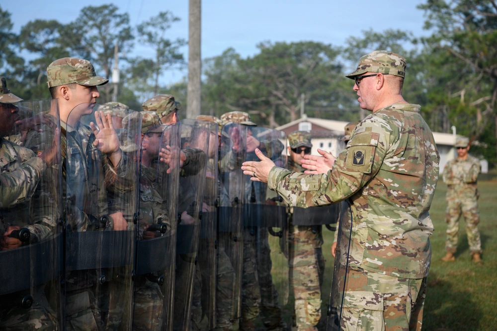 DVIDS - Images - 753 BEB conducts NGRF training [Image 14 of 17]
