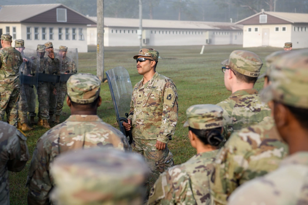 DVIDS - Images - 753 BEB conducts NGRF training [Image 9 of 17]