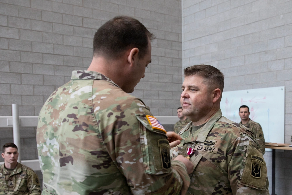 DVIDS - Images - 1-172nd CAV Welcomes New Senior Enlisted Advisor ...