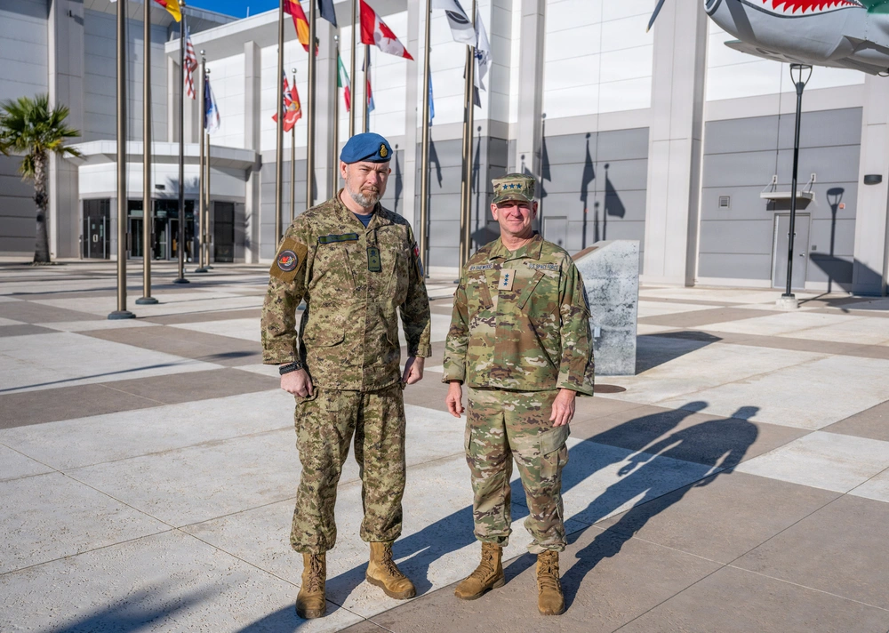 DVIDS - Images - S4S's LTG Bythewood hosts Canadian BGen Christopher ...