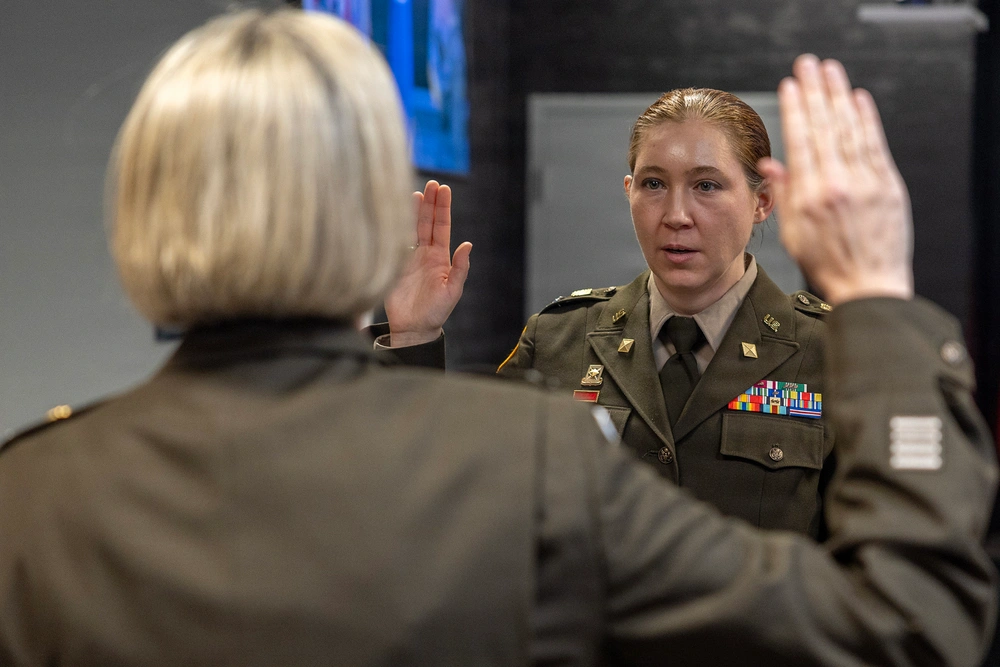 DVIDS - Images - Pampuch Borden promoted to colonel [Image 4 of 5]